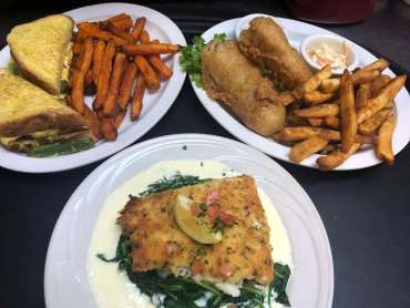 Stats Bar & Grill – A BAR & GRILL ON FIRE!